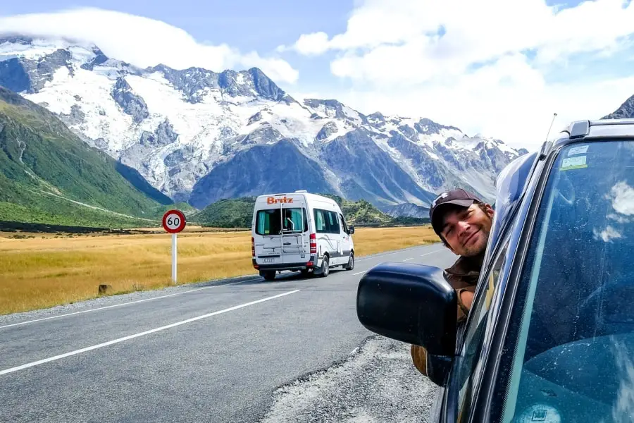 Day In The Life Of Travel Blogger - David Leiter - OwlGuru.com - Find A ...