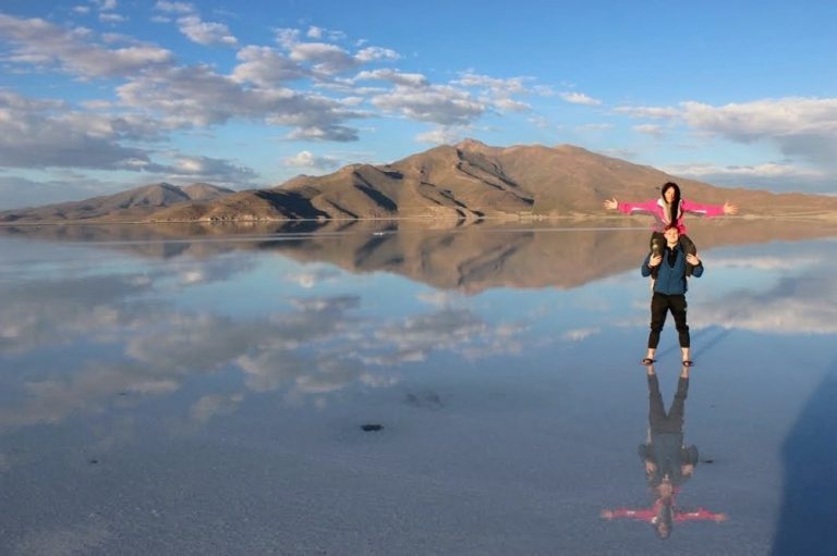 Day In The Life Of Travel Blogger - Mitch Glass - OwlGuru.com - Find A ...