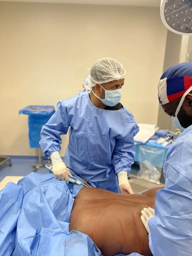 Day In The Life Of Plastic Surgeon - Nicholas Jones, MD, FACS - OwlGuru ...